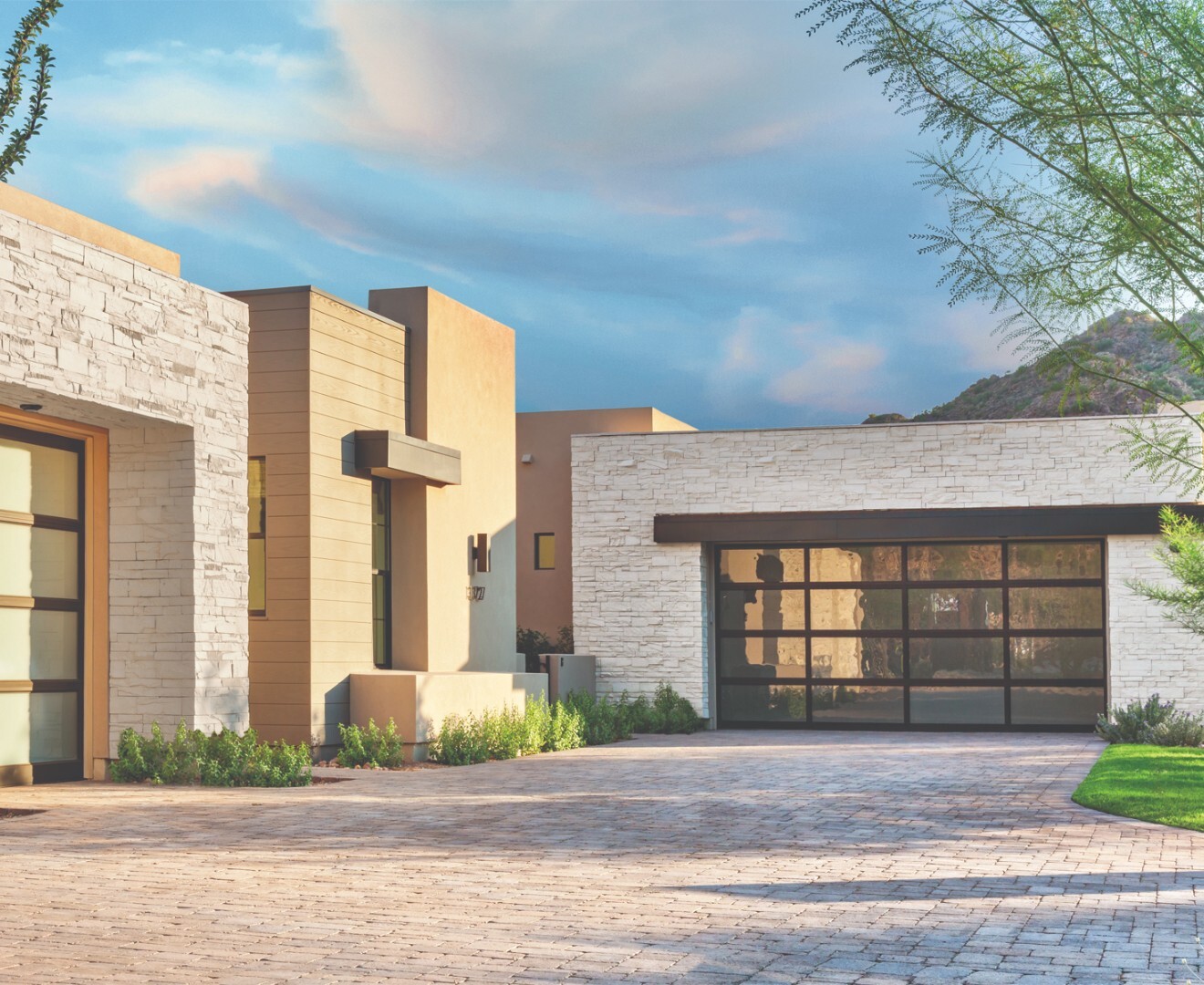 The Definitive Guide to Modern Stone Veneer